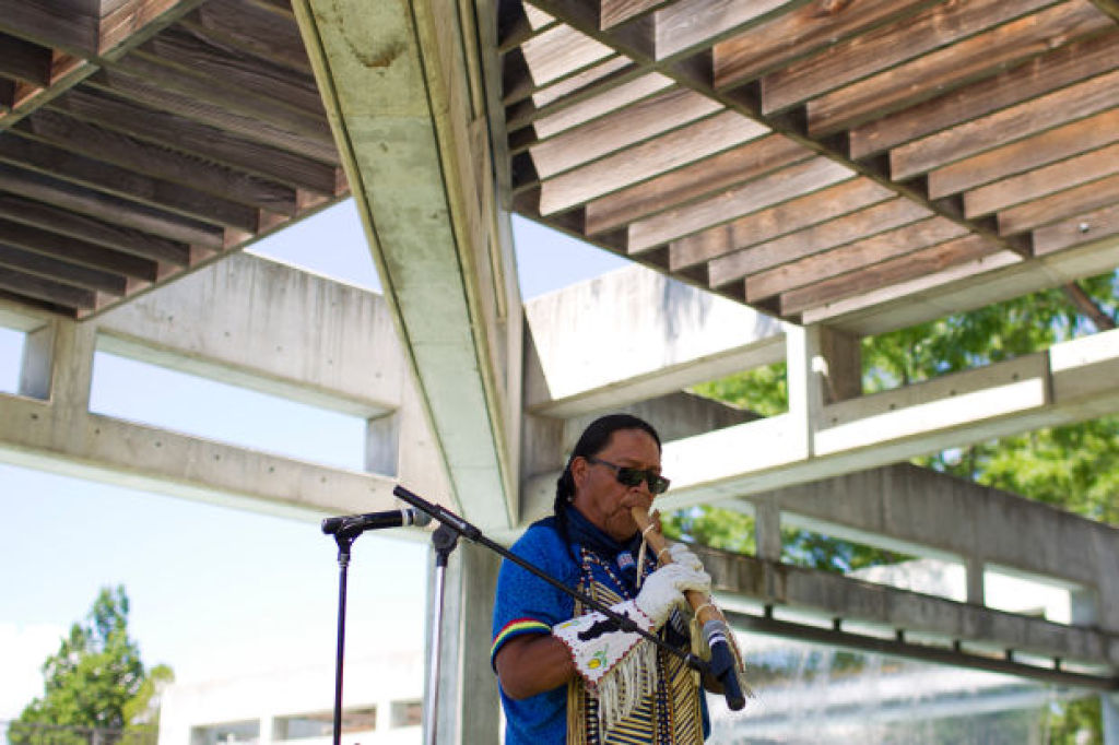 Speaker shares his success story at Native American Summit | News ...